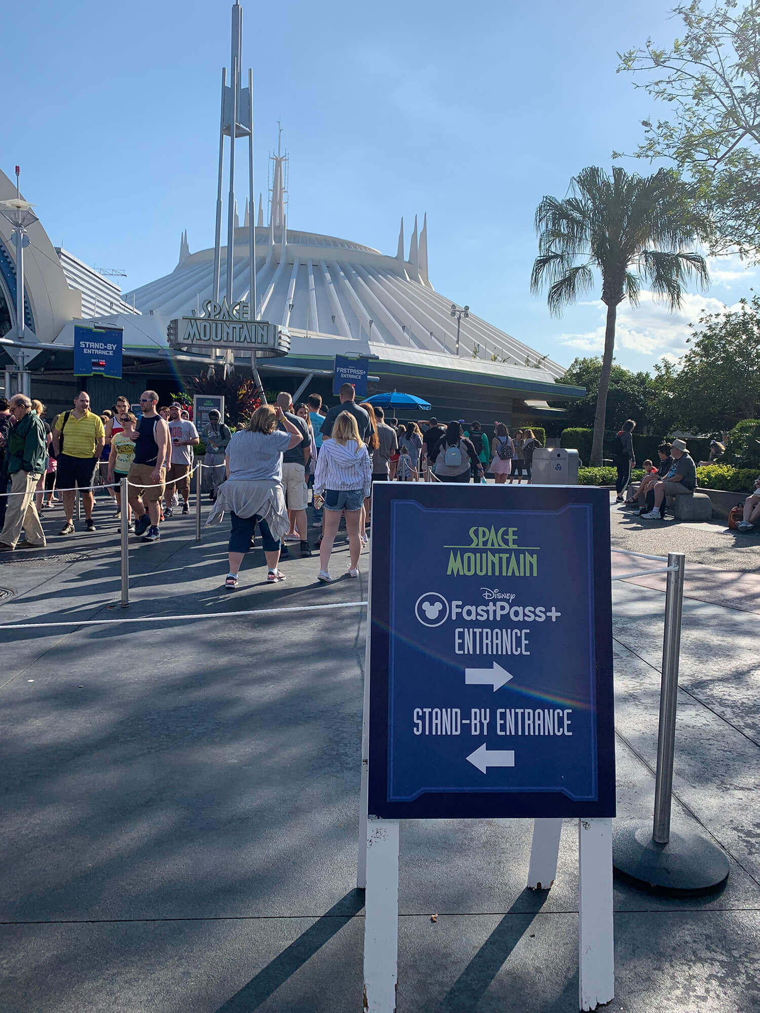 How to Plan Your Day at Magic Kingdom – Living By Disney